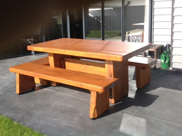 1000M: Table - Big Mac Slabs